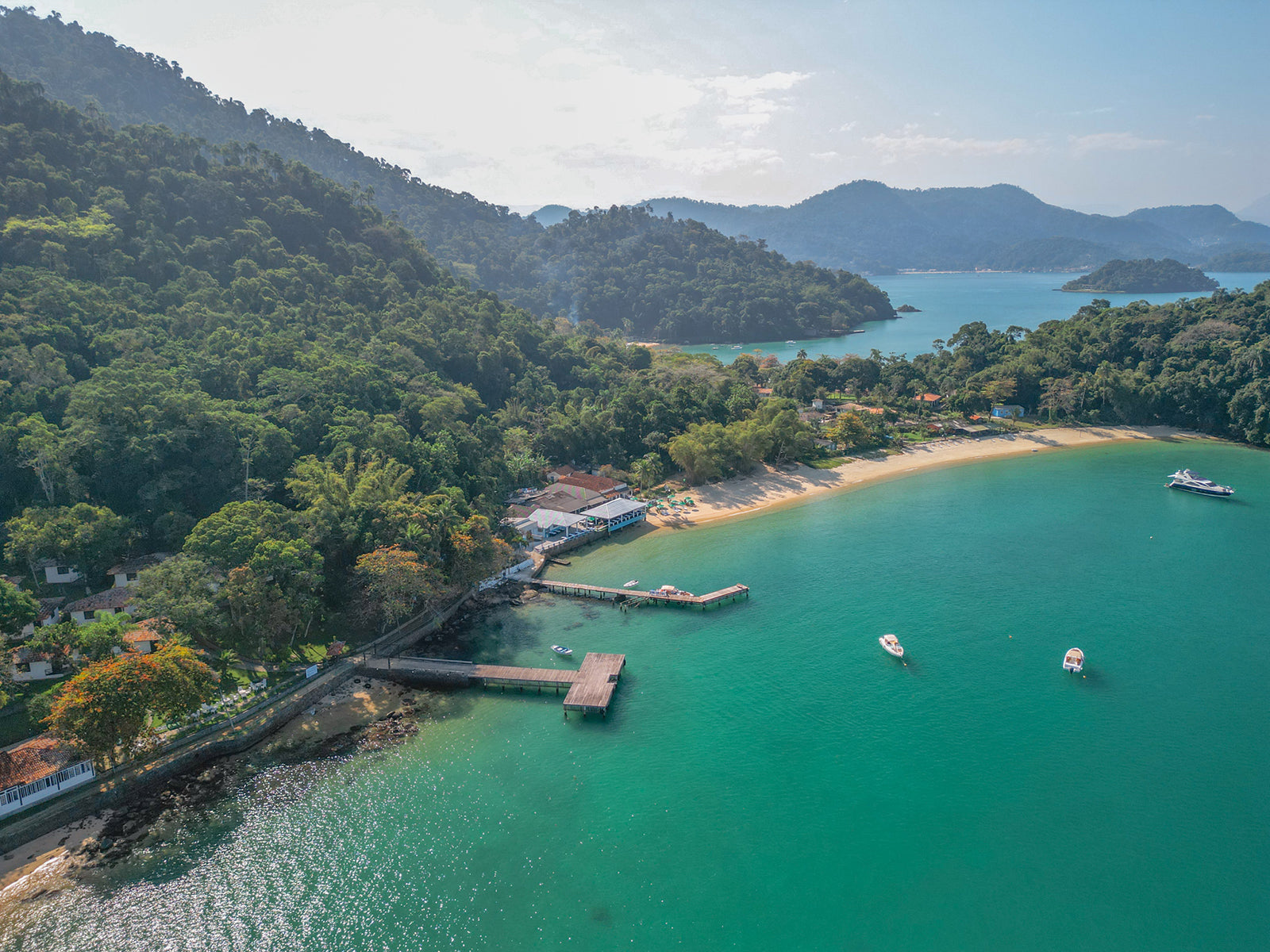 Passeio Ilhas Paradisíacas – Passeio de Lancha | Angra dos Reis Turismo